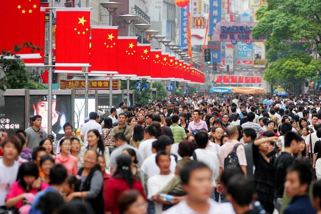 Población de China disminuye por primera vez en seis décadas ...